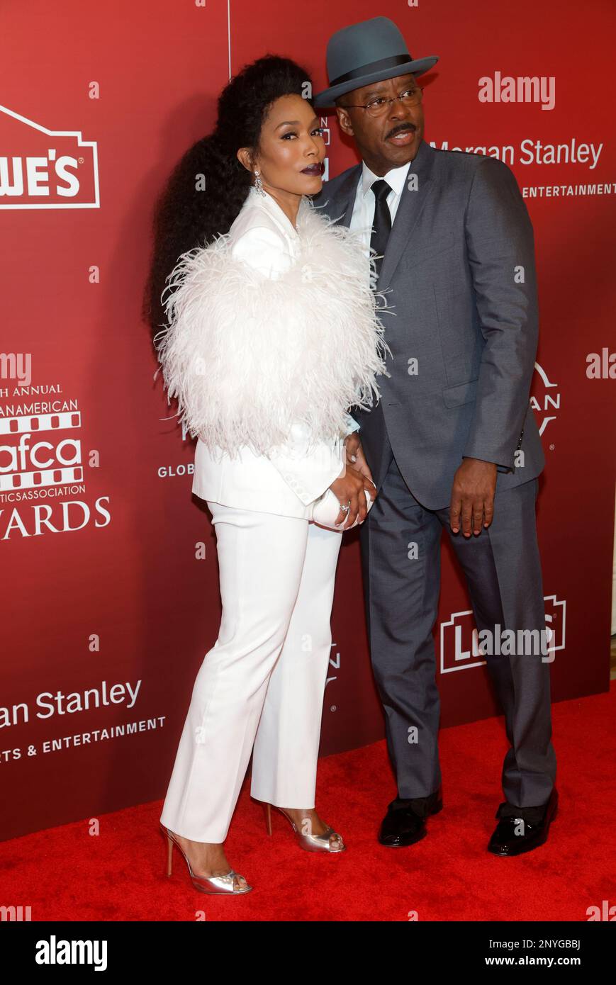 1 March 2023 -Beverly Hills, California - Angela Bassett, Courtney B ...