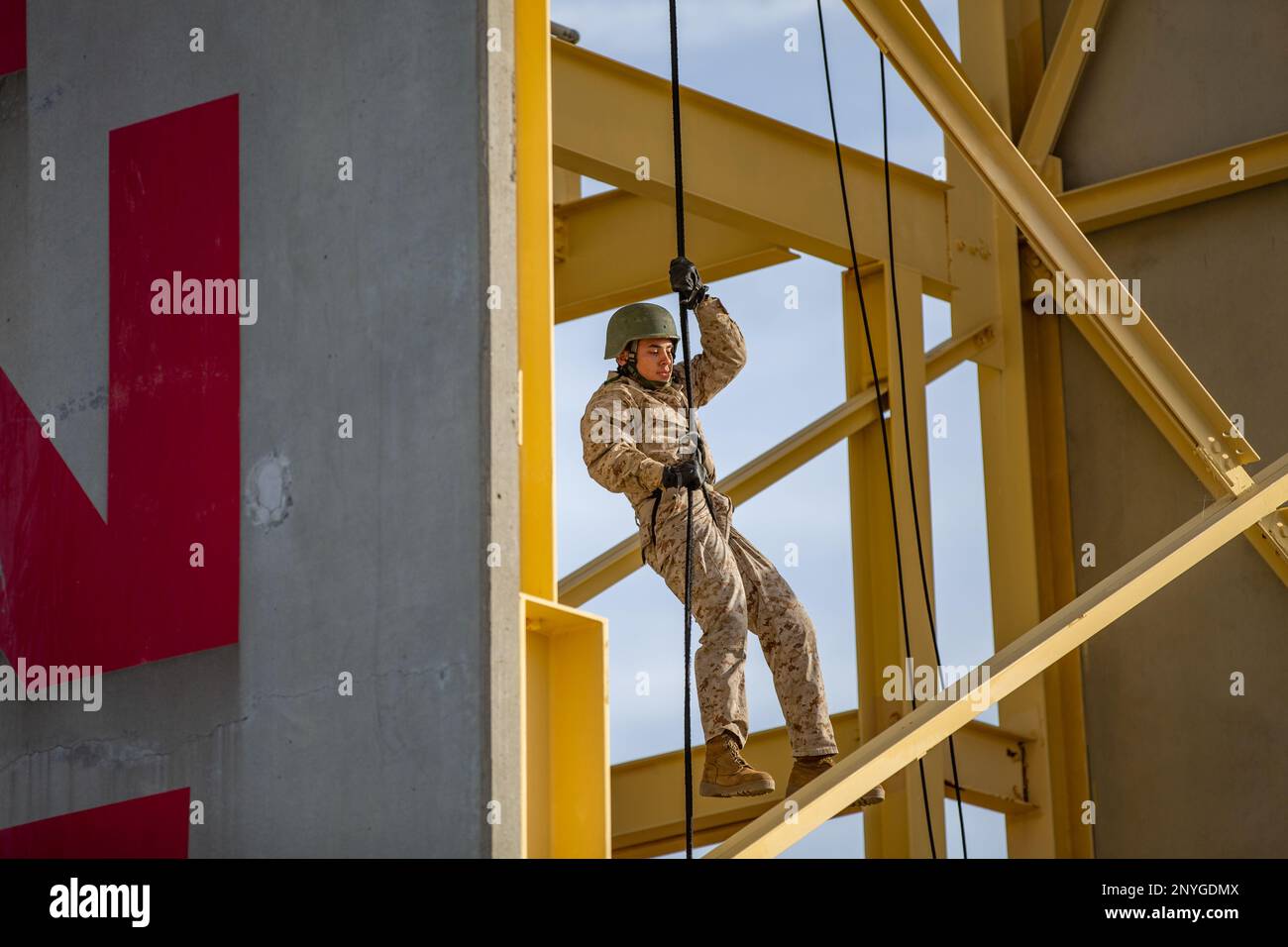 A new U.S. Marine with Bravo Company, 1st Recruit Training Battalion ...
