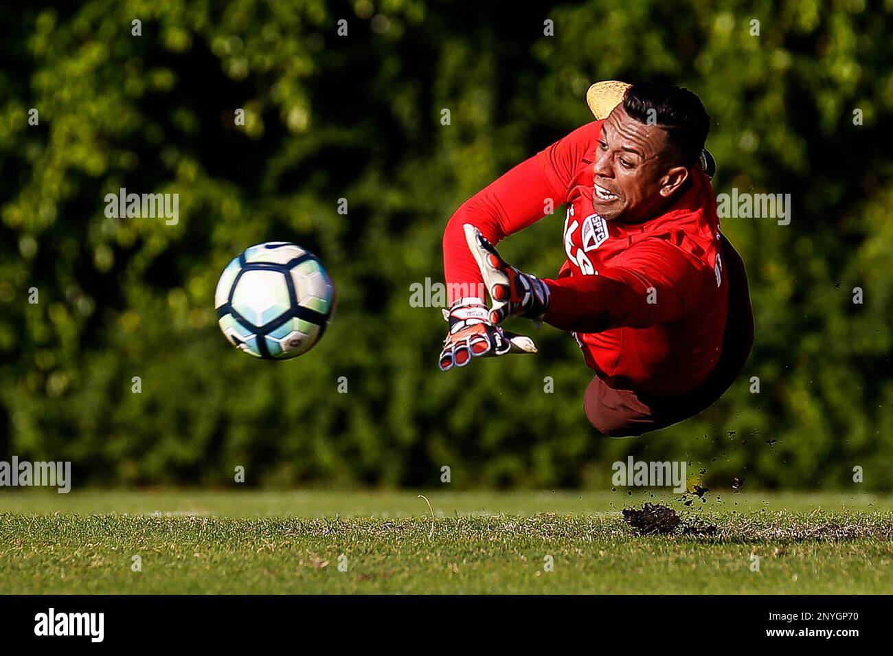 SAO PAULO - SP - 07/21/2017 - TREINO DO SAO PAULO - Sidao during ...