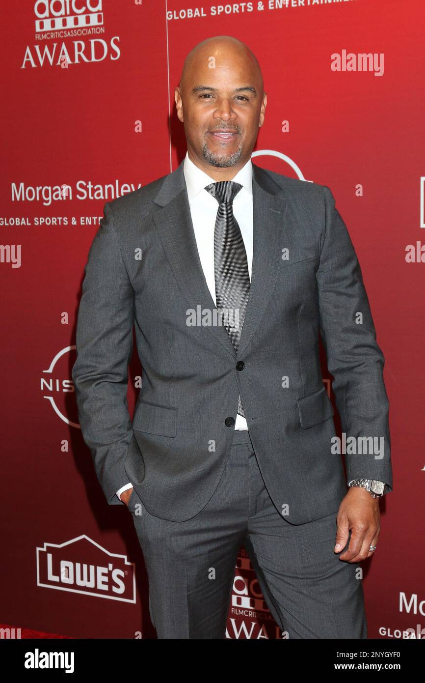 LOS ANGELES - MAR 1: Dondre T Whitfield at the 14th AAFCA at the ...