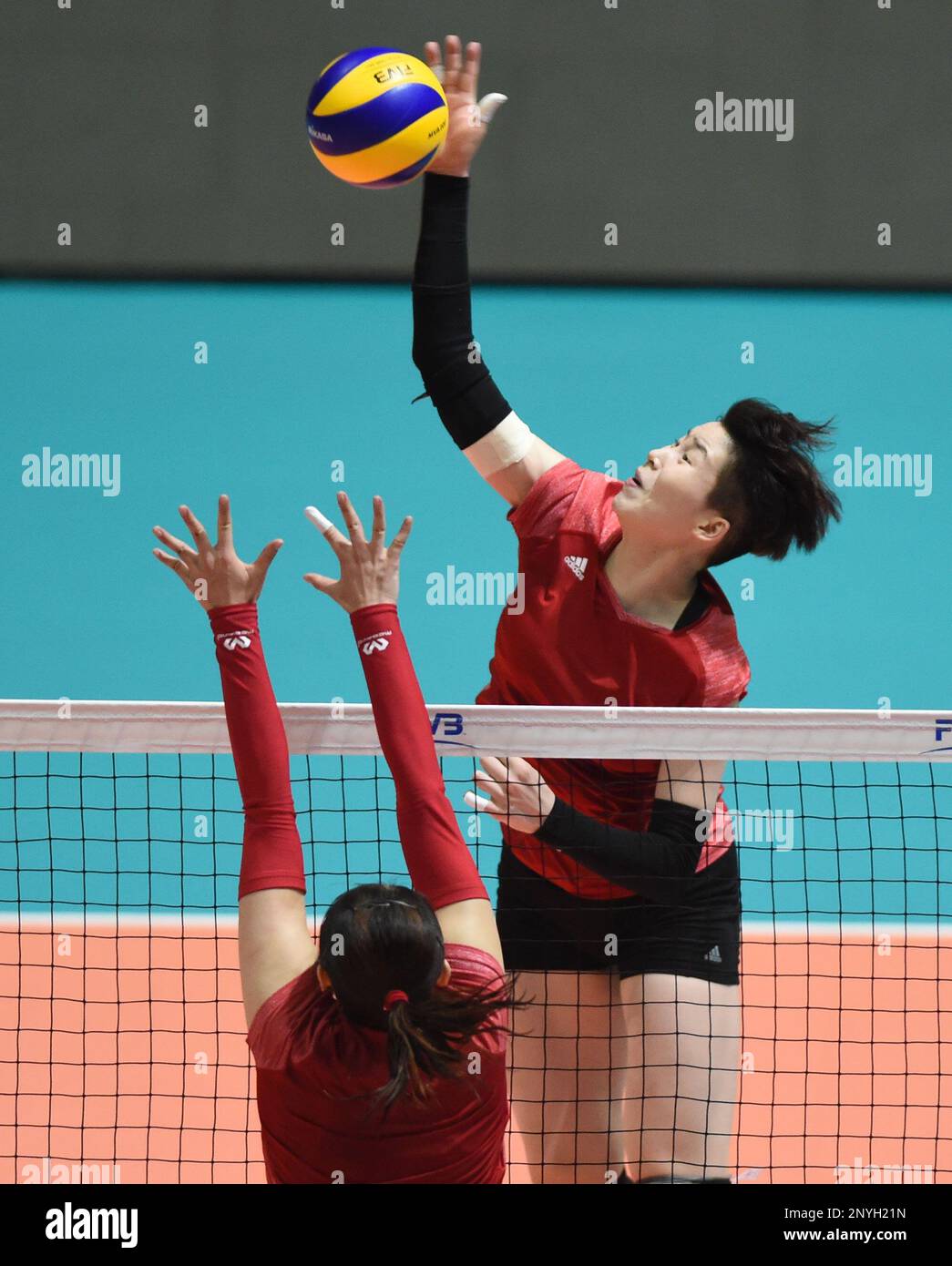 Li Jing of China takes part in a training session for the Pool G1-Group ...