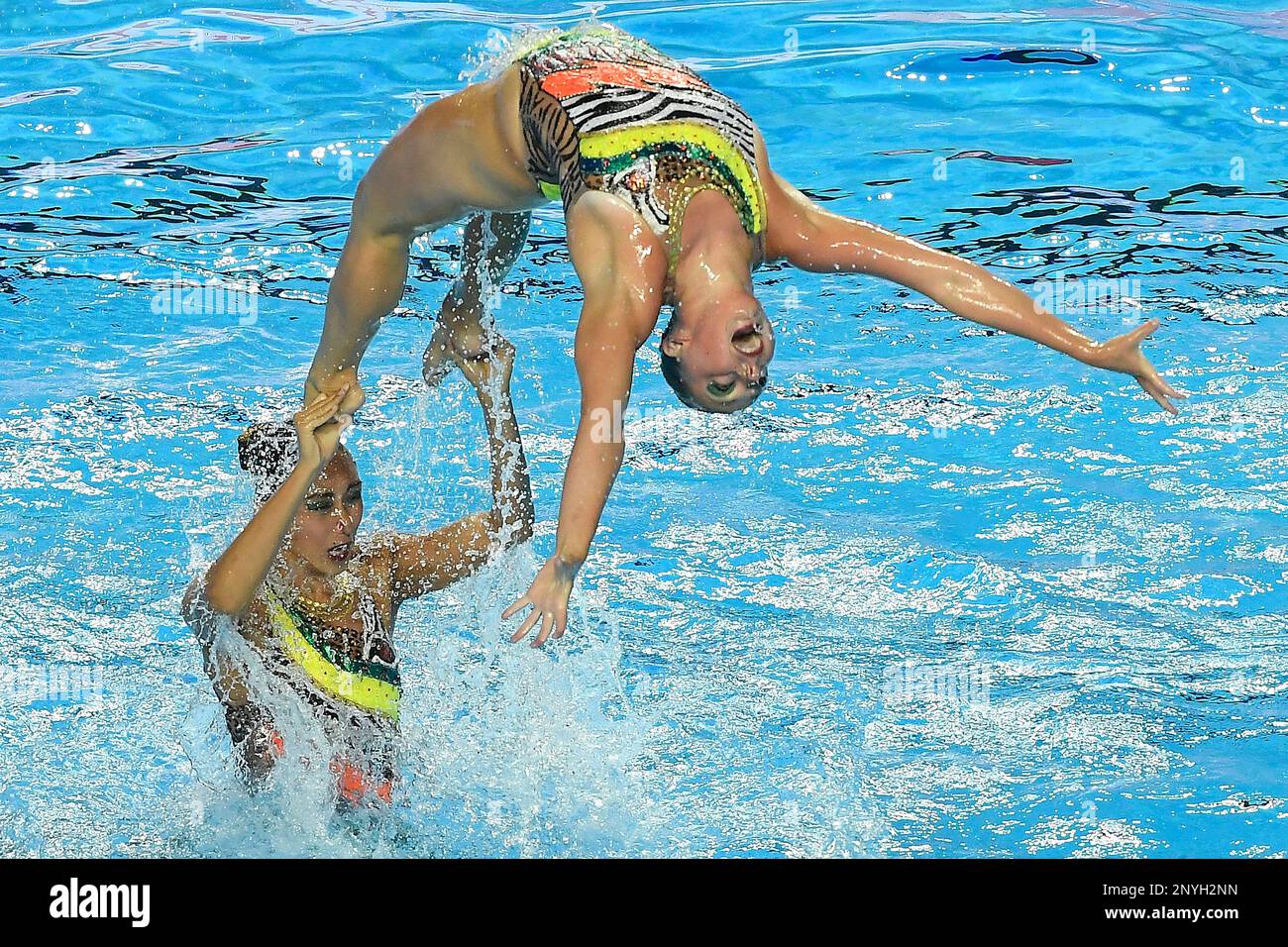 Members of Team US perform during the Women's Team Free Synchronized ...