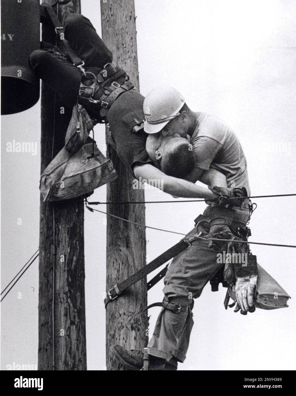 ADVANCE FOR SATURDAY JULY 22 AND THEREAFTER - Jacksonville Journal photographer Rocco Morabito ...