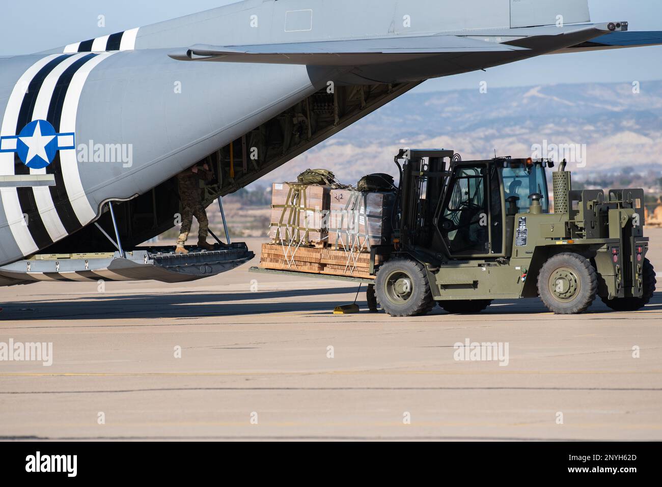 A U.S. Army Soldier assigned to the 5th Quartermaster Theater Aerial ...