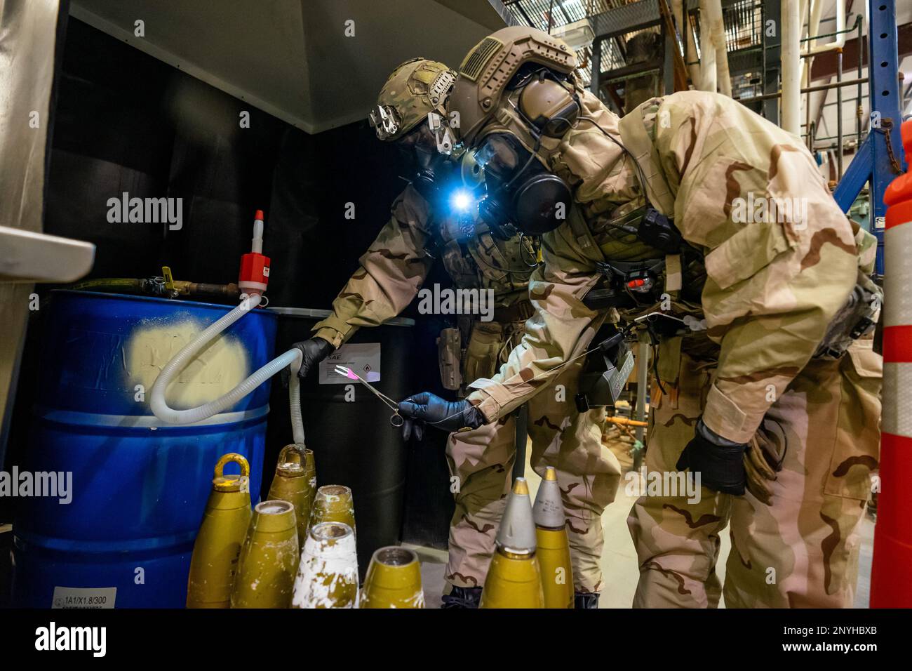 Soldiers with the 56th Chemical Reconnaissance Detachment (CRD), 4th ...