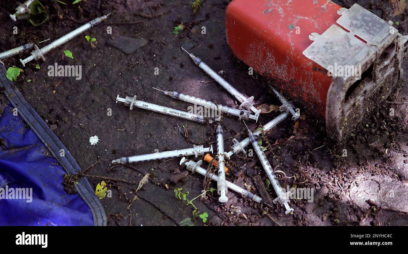 This Wednesday, June 7, 2017 photo shows discarded used hypodermic ...