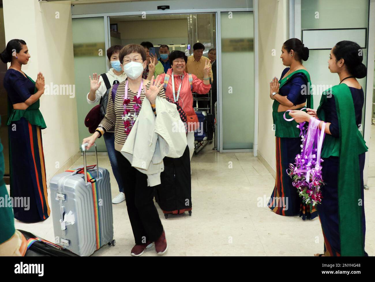 Colombo. 1st Mar, 2023. Chinese tourists arrive at Bandaranaike ...