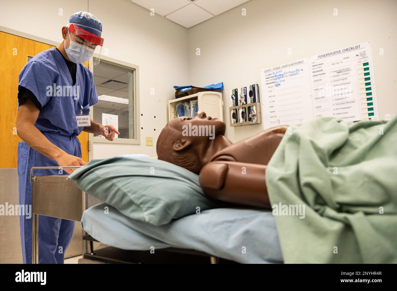 68D operating room specialist students assigned to the U.S. Army ...