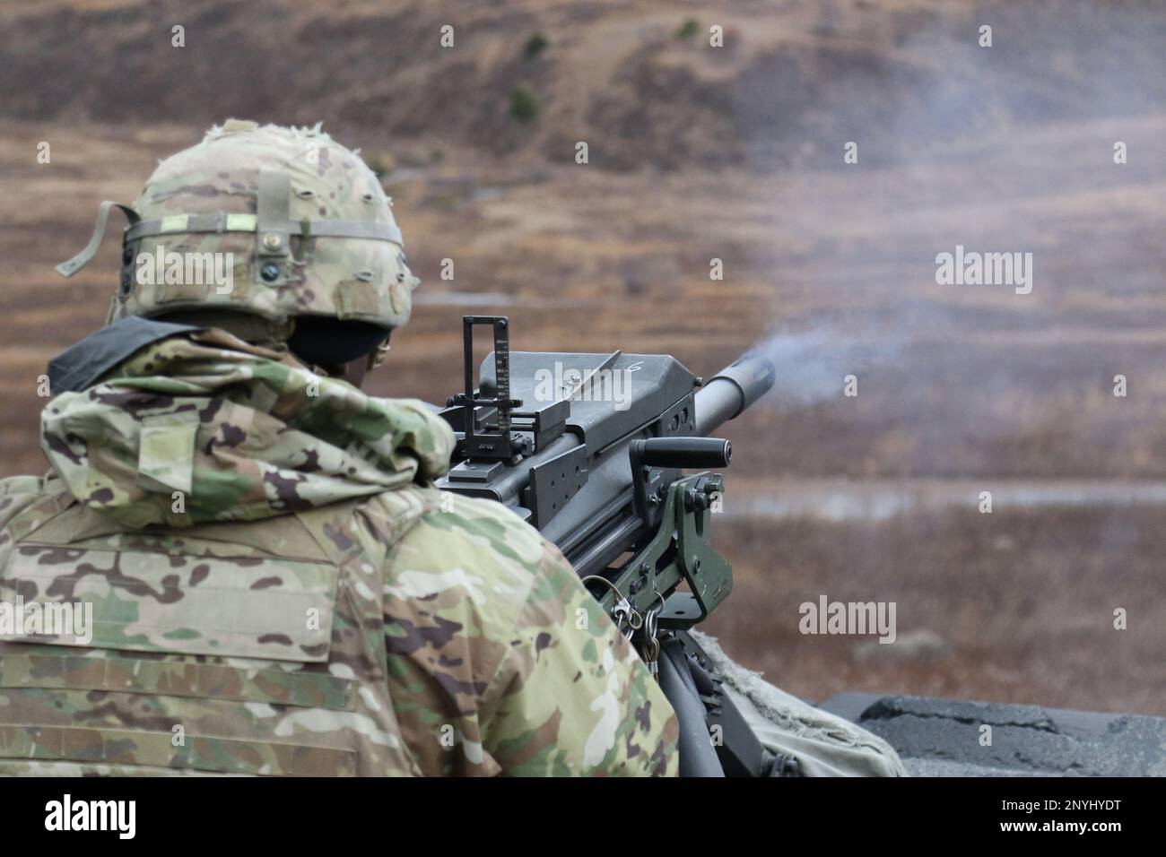 U.S. Soldiers with the Pennsylvania National Guard train with Mark 19 ...