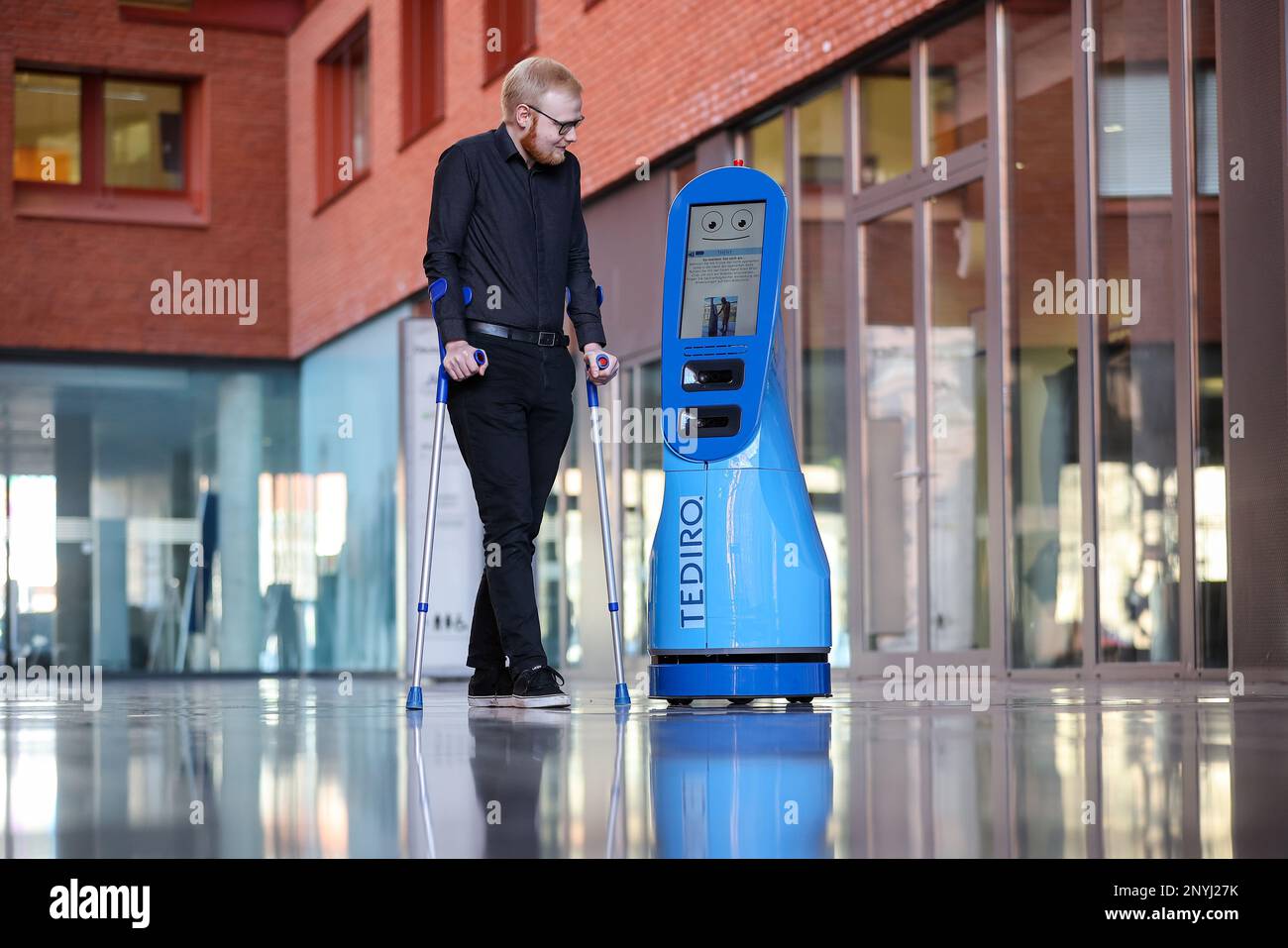 Rehabilitation robotics hi-res stock photography and images - Alamy