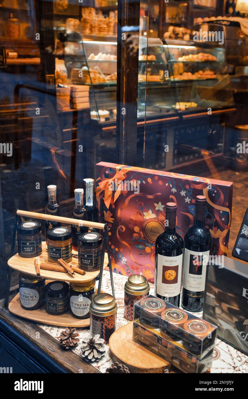 Cagliari cafe sardinia hi-res stock photography and images - Alamy