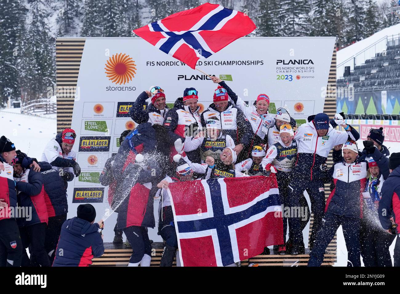 Norway's team celebrates after winning the gold medal in the Women's ...