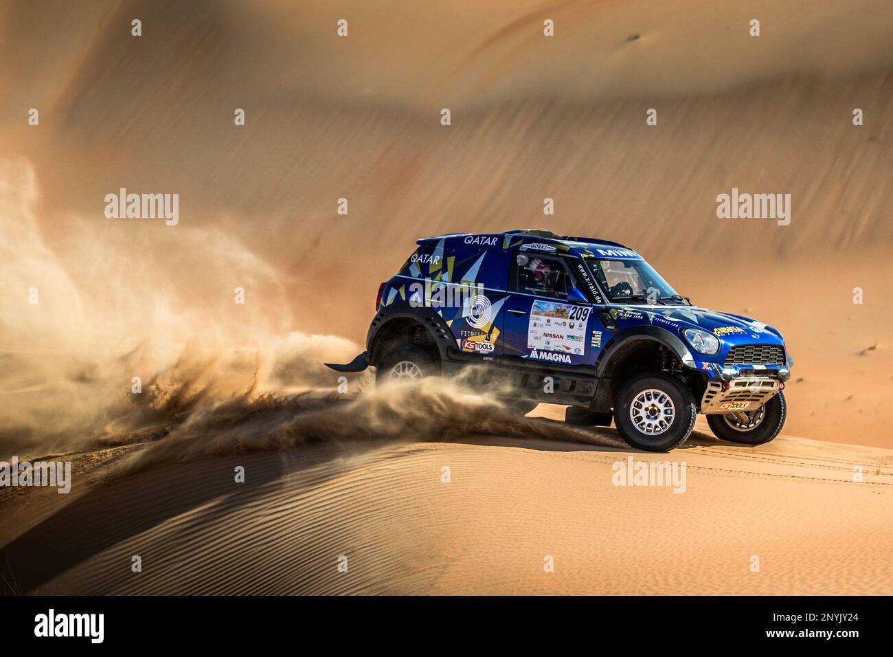 Mohamed Abu Issa perform at the 5th stage of Abu Dhabi Desert Challenge ...