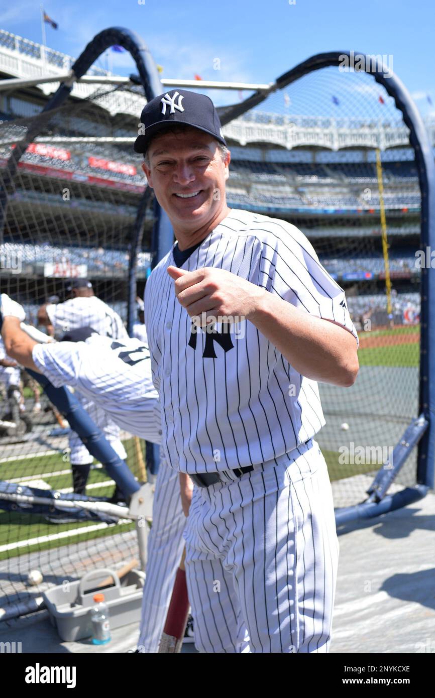 Former New York Yankees infielder Pat Kelly (14) during the Seventy ...