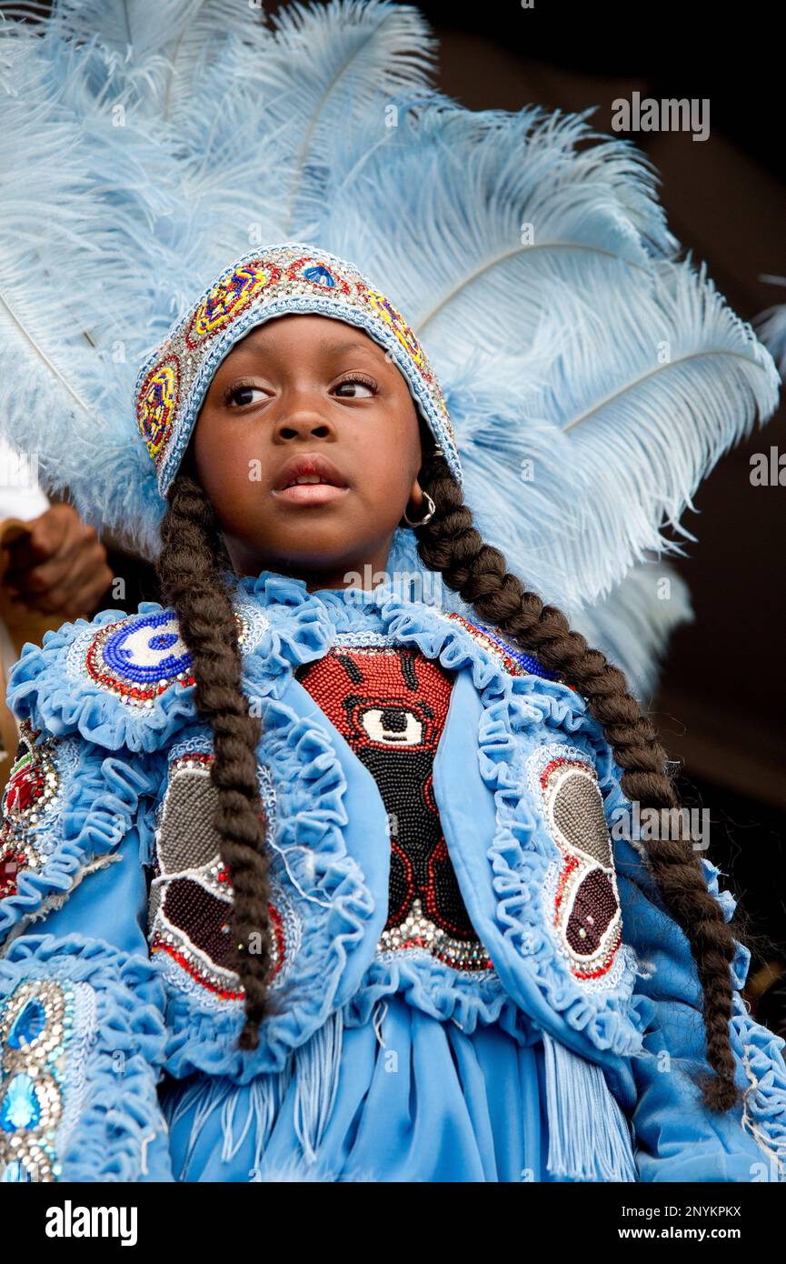 Big Chief Walter Cook & the Creole Wild West Mardi Gras Indians perform ...