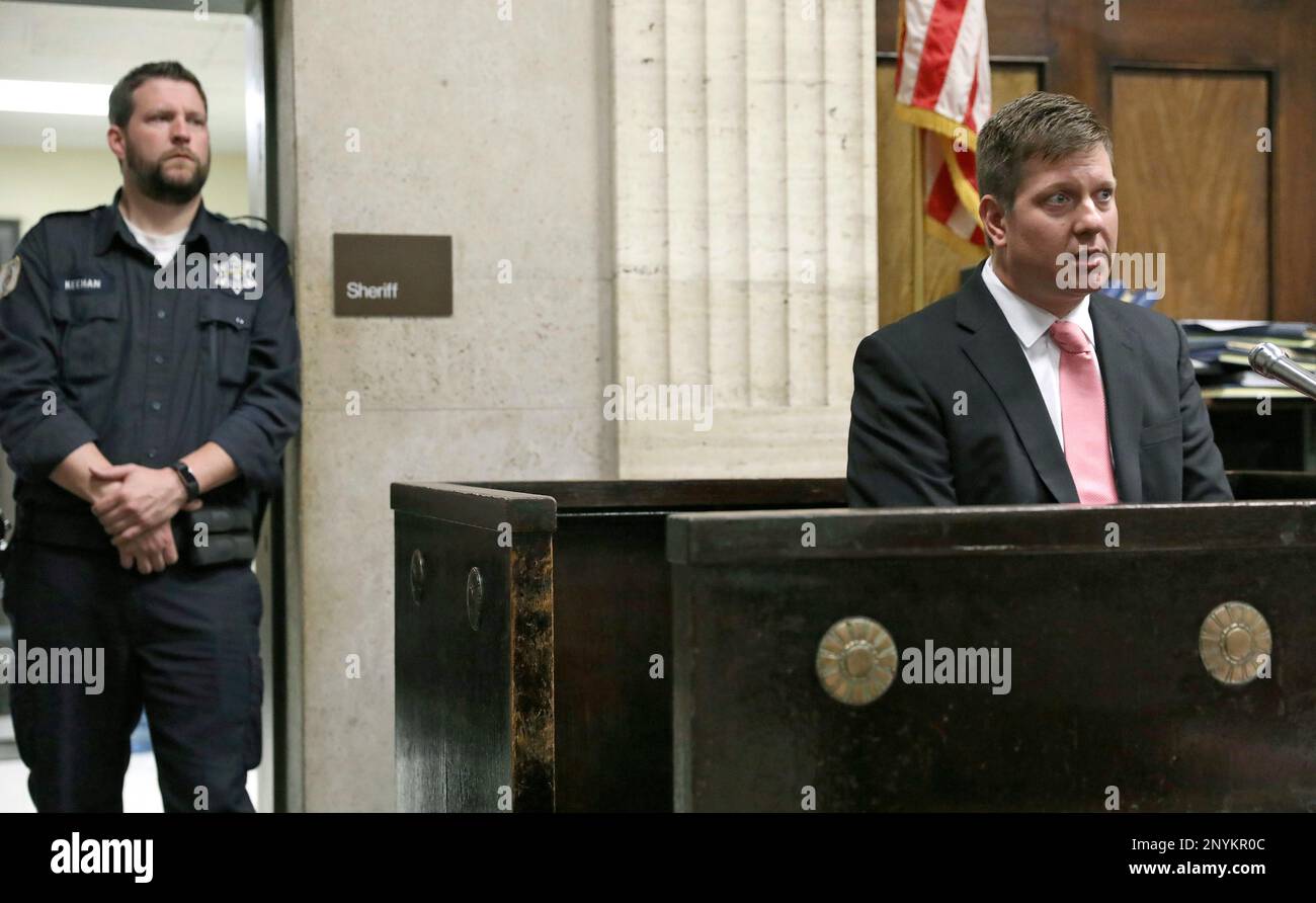 Chicago police Officer Jason Van Dyke, charged in the shooting death of ...