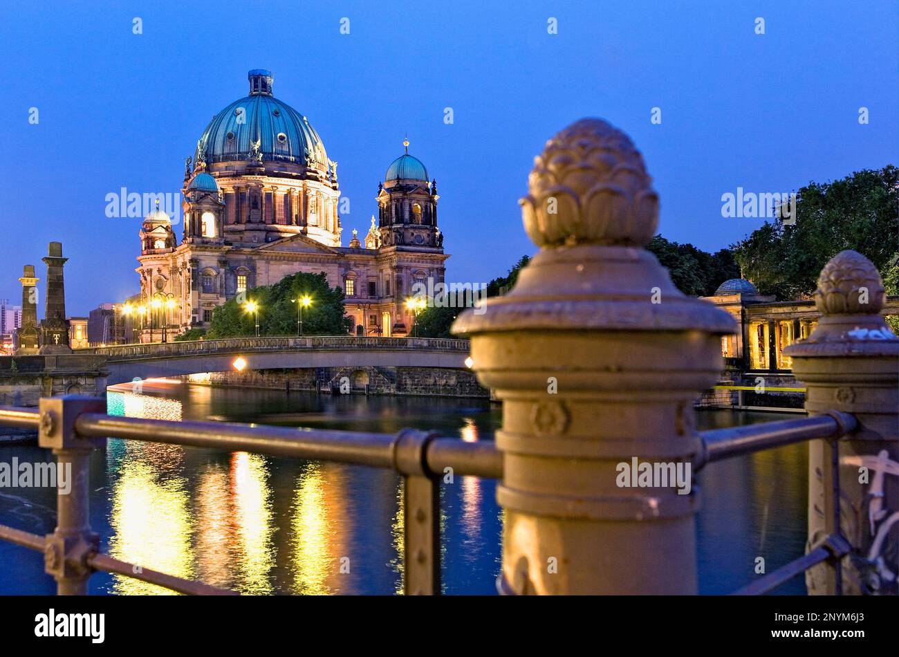 Landscape berliner dom cathedral hi-res stock photography and images ...