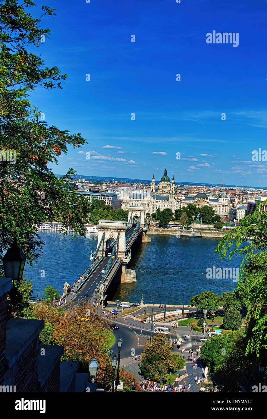 Danube bridge and danube au hi-res stock photography and images - Alamy