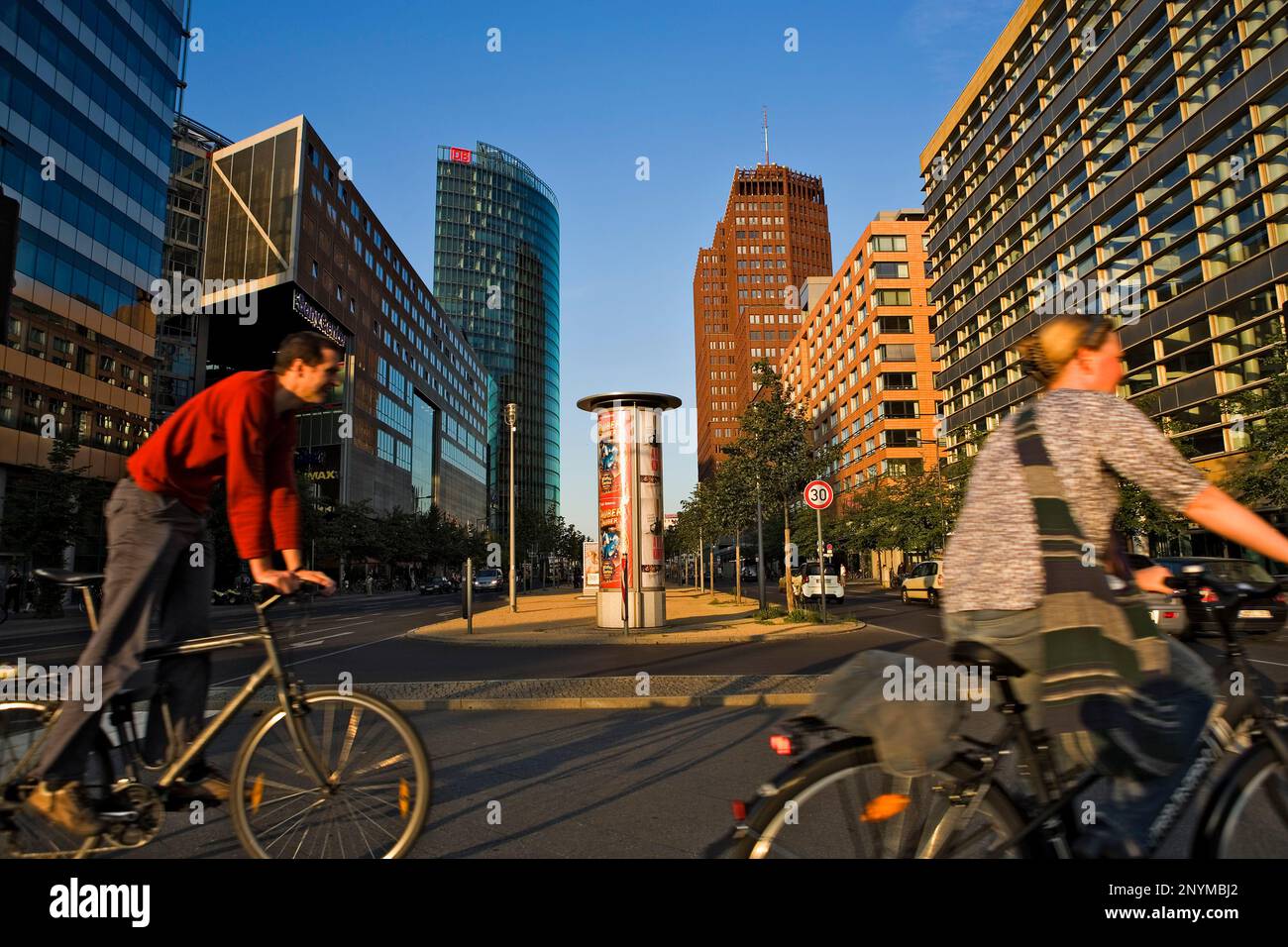 Strabe hi-res stock photography and images - Alamy