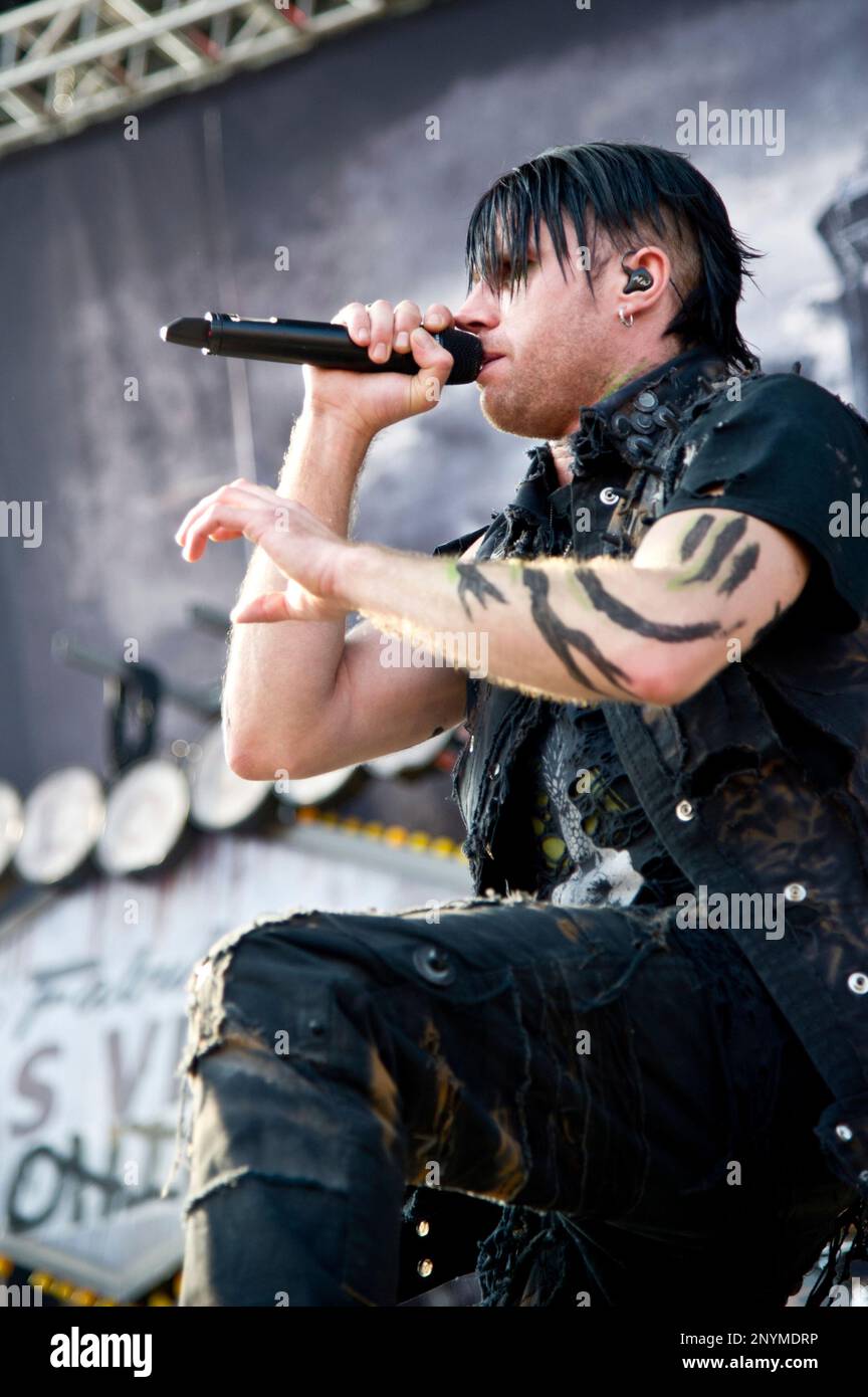 Matt Walst of Three Days Grace performs during the 2013 Rock On The ...