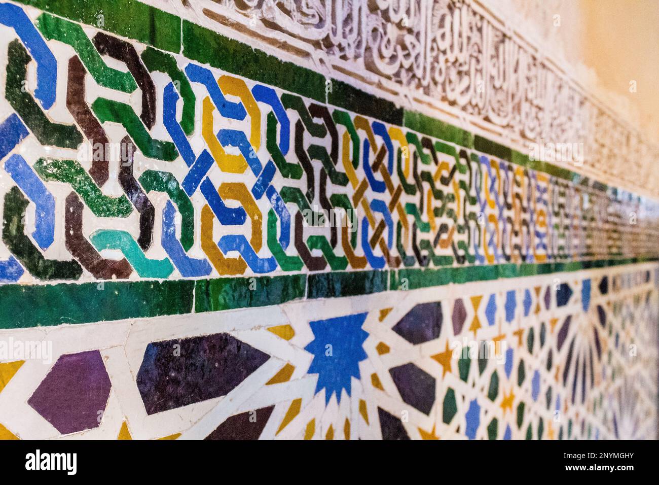 pattern with mosaics on a wall Stock Photo - Alamy