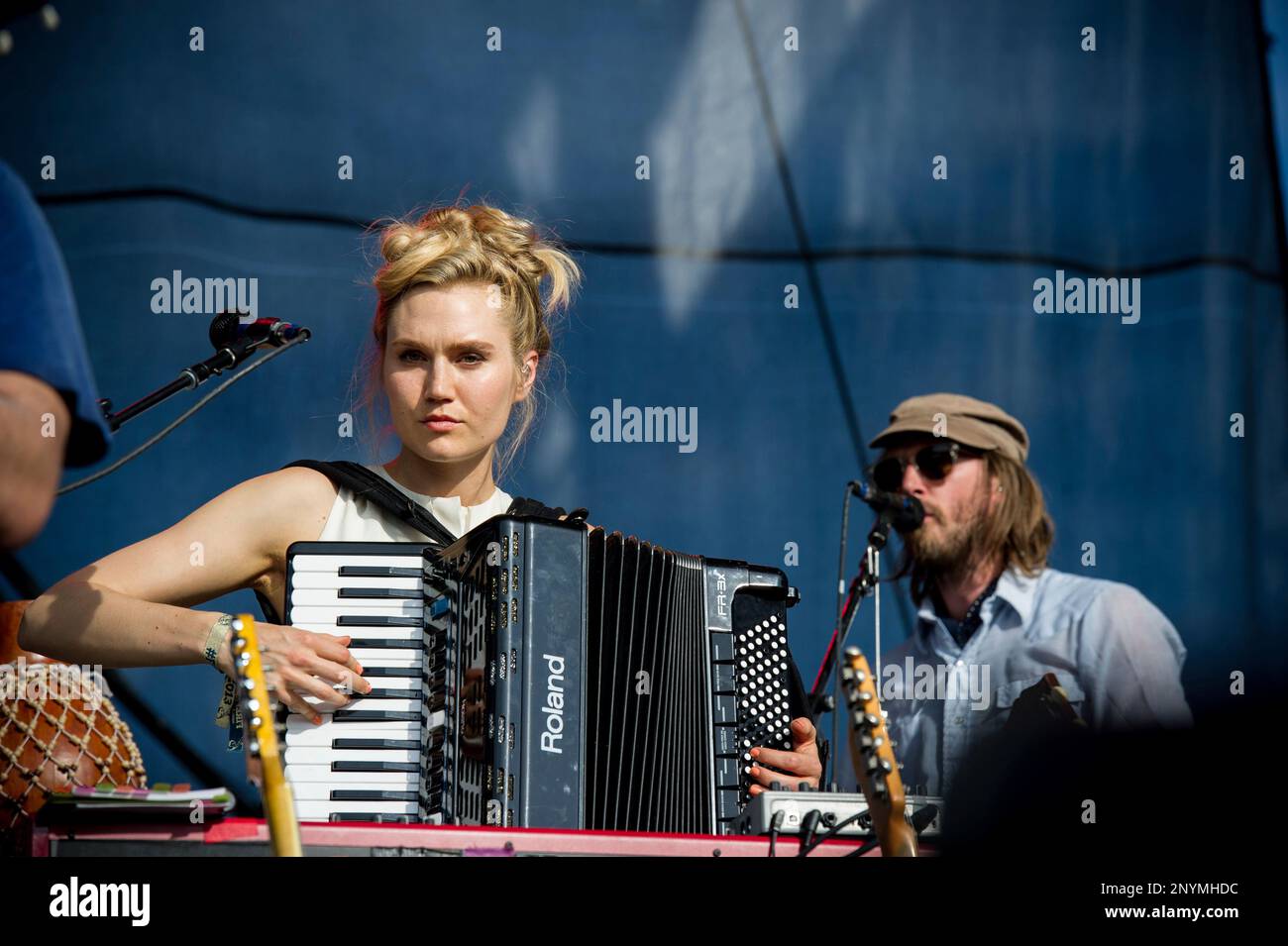 Nora Kirkpatrick Edward Sharpe And The Magnetic Zeros