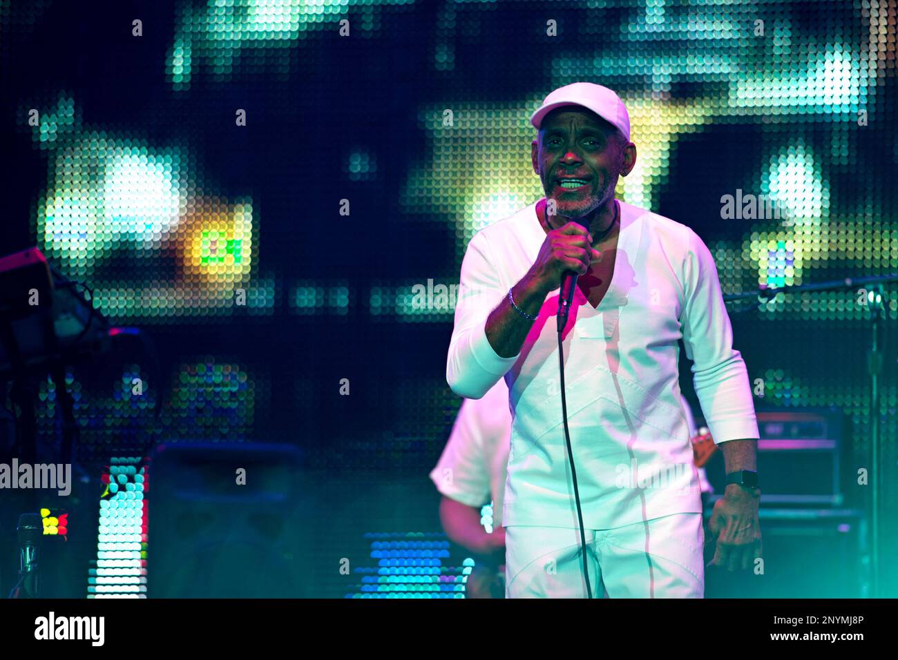 Maze featuring Frankie Beverly performs at the Essence Festival at the ...