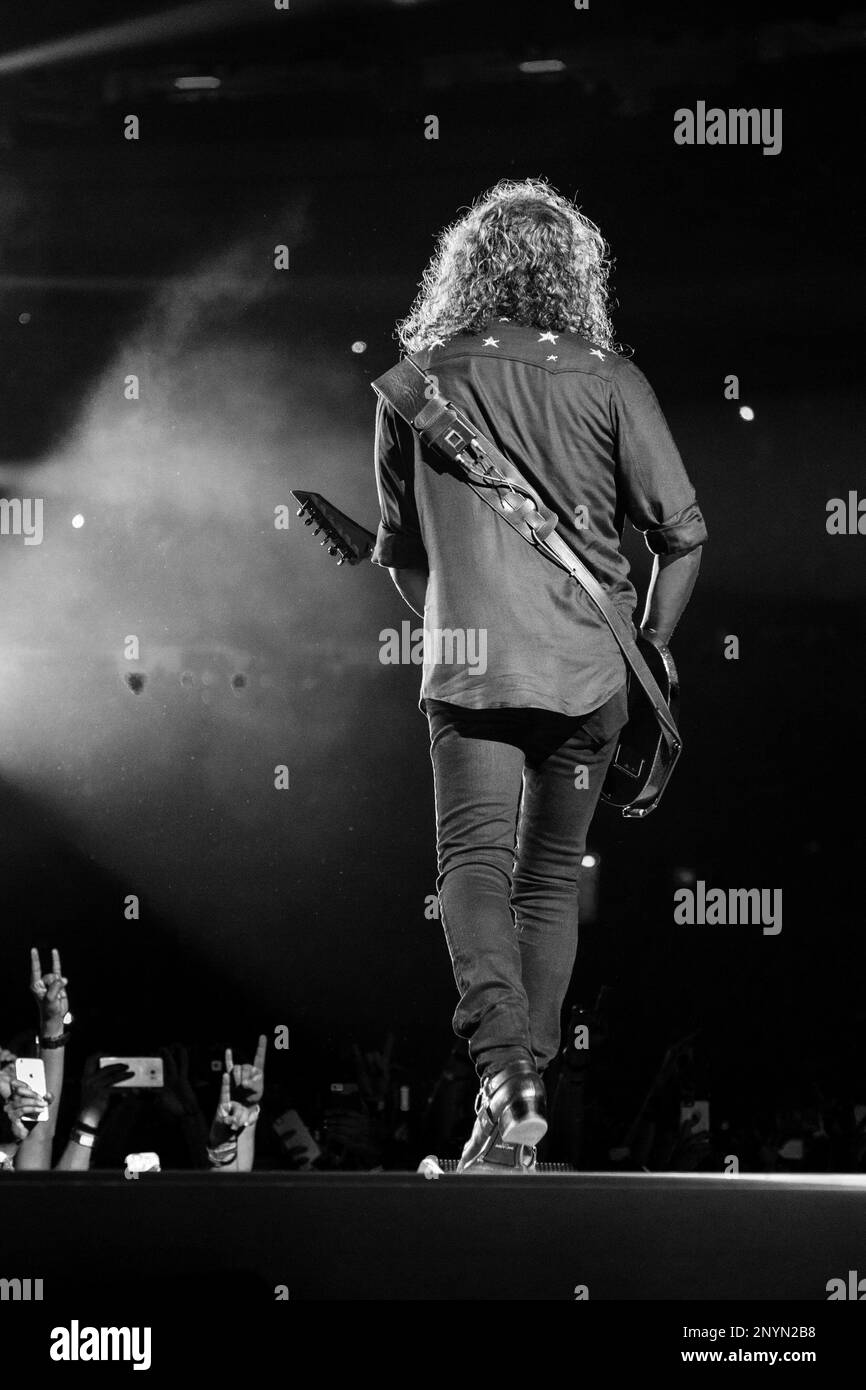 ARLINGTON, TX - JUNE 16: Lead guitarist Kirk Hammett of Metallica ...