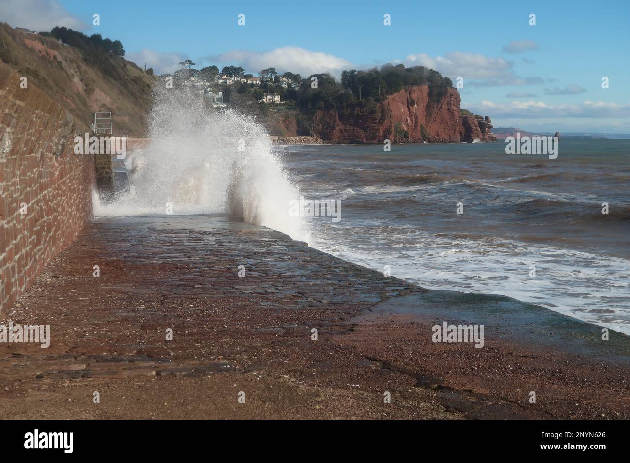 High waves crashing against headland hi-res stock photography and ...