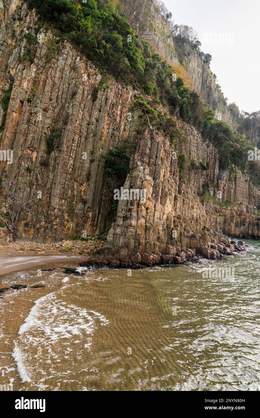 Lav sutunlari hi-res stock photography and images - Alamy