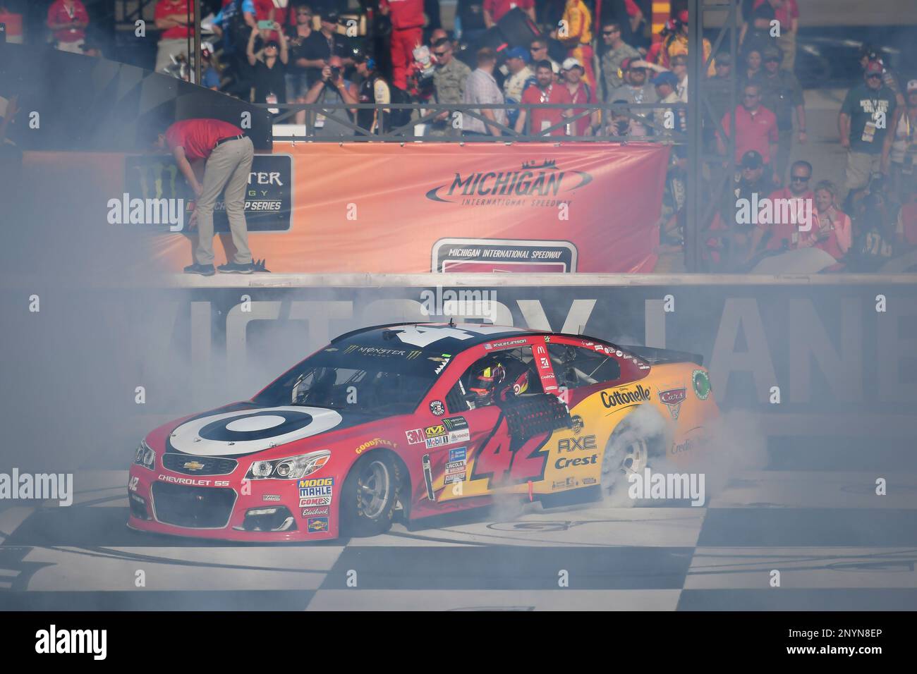 Kyle Larson, Chip Ganassi Racing, Cars 3 Target Chevrolet SS does a ...