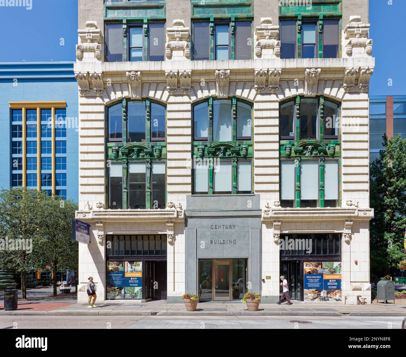Pittsburgh Downtown: Century Building, a 1907 brick and terra cotta ...