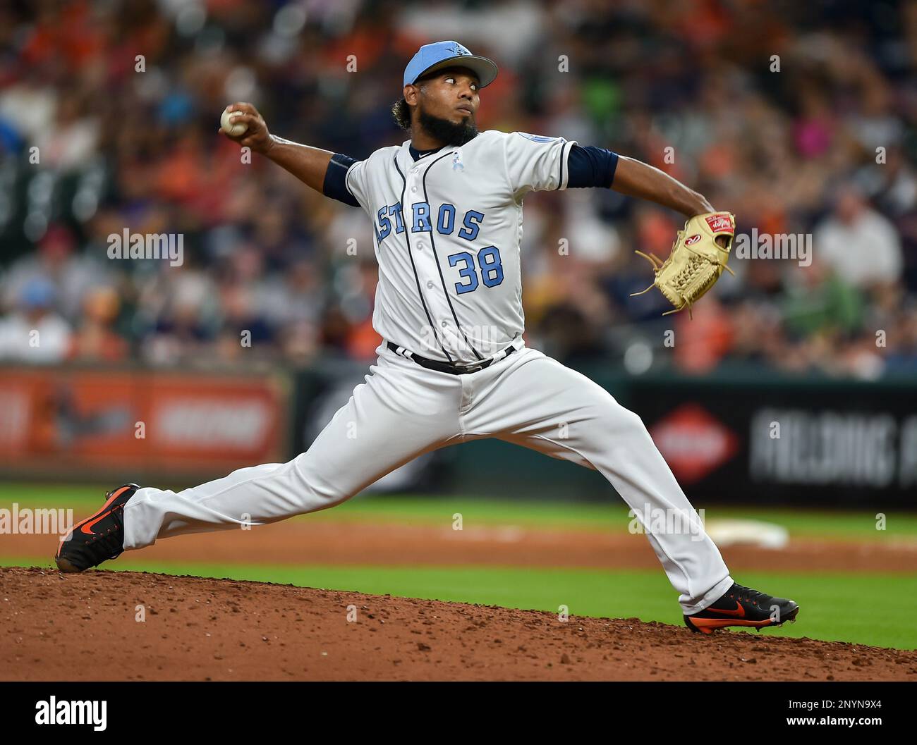 June 17, 2017: Houston Astros relief pitcher Dayan Diaz (38) during a ...
