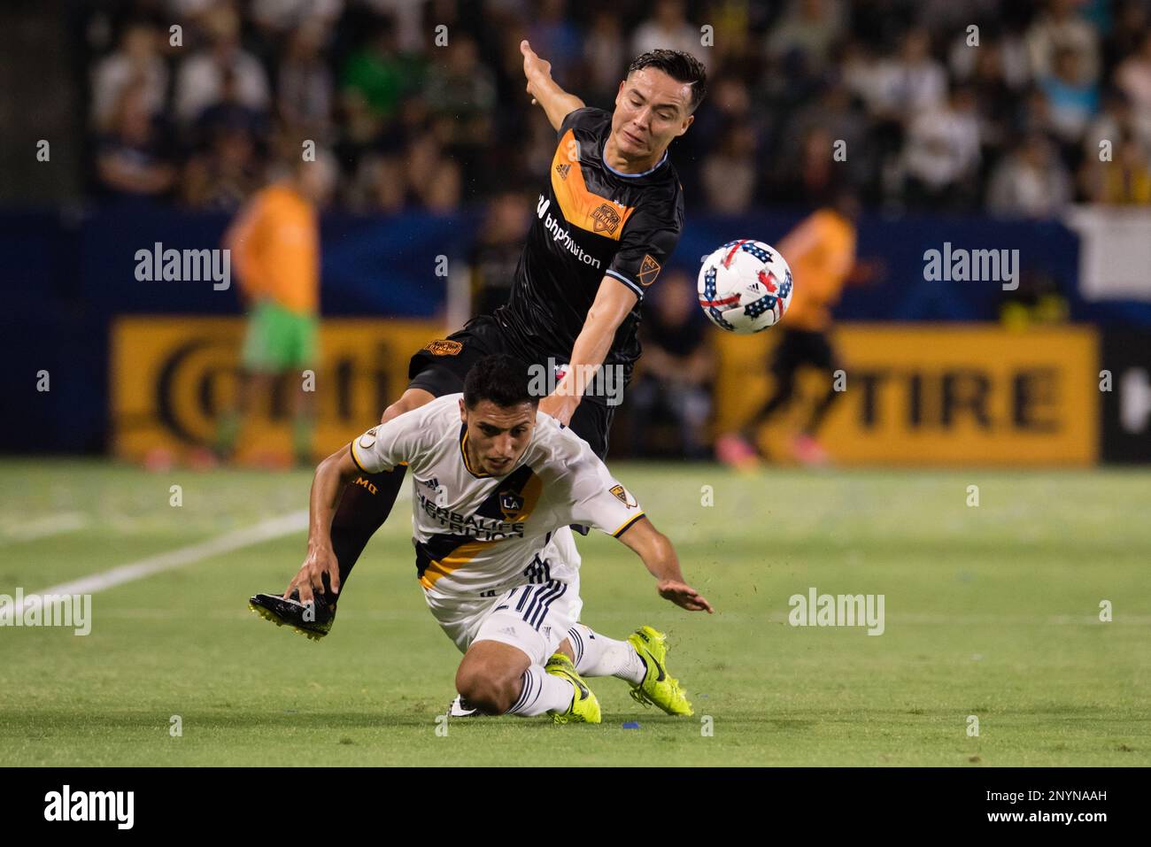 CARSON, CA - JUNE 17: Los Angeles Galaxy defender Hugo Arellano (21 ...