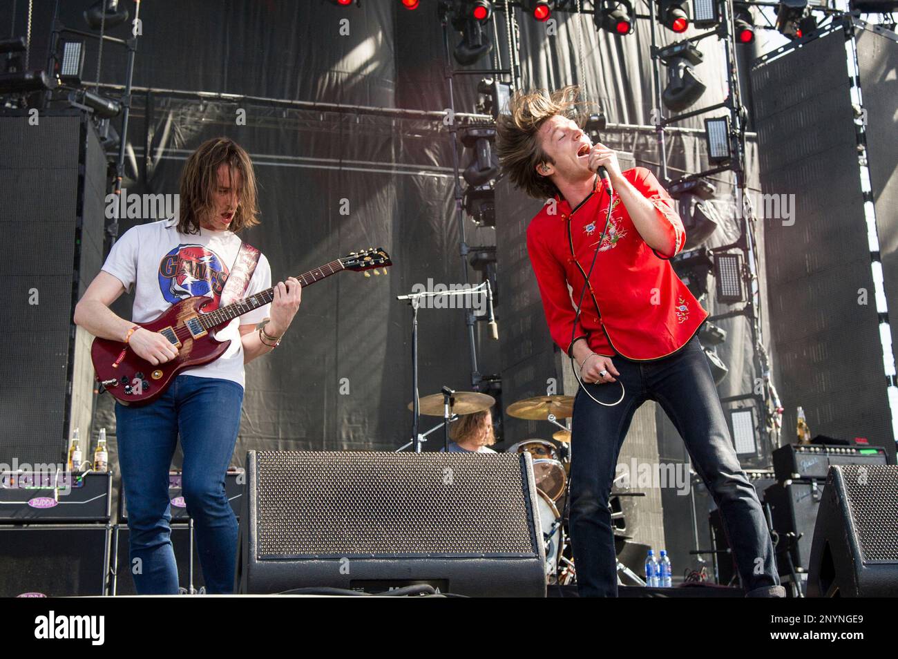 Matt Shultz and Matthan Minster of Cage The Elephant performs during ...