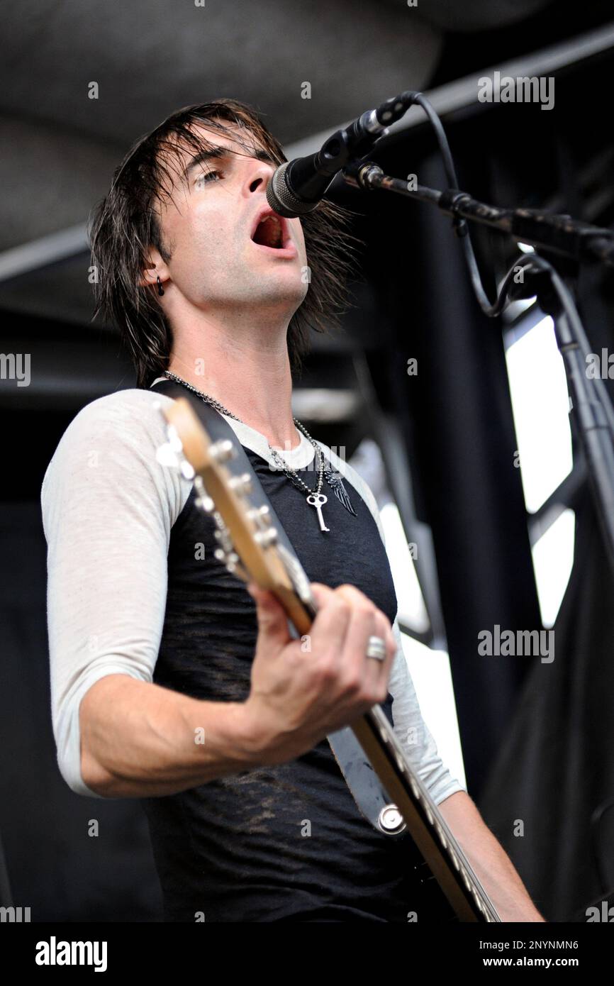 Cale Gontier of Art of Dying performs during the Uproar Festival at ...