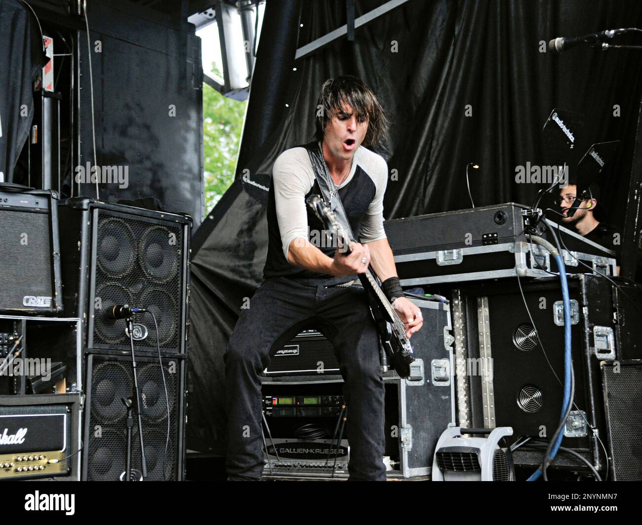 Cale Gontier of Art of Dying performs during the Uproar Festival at ...