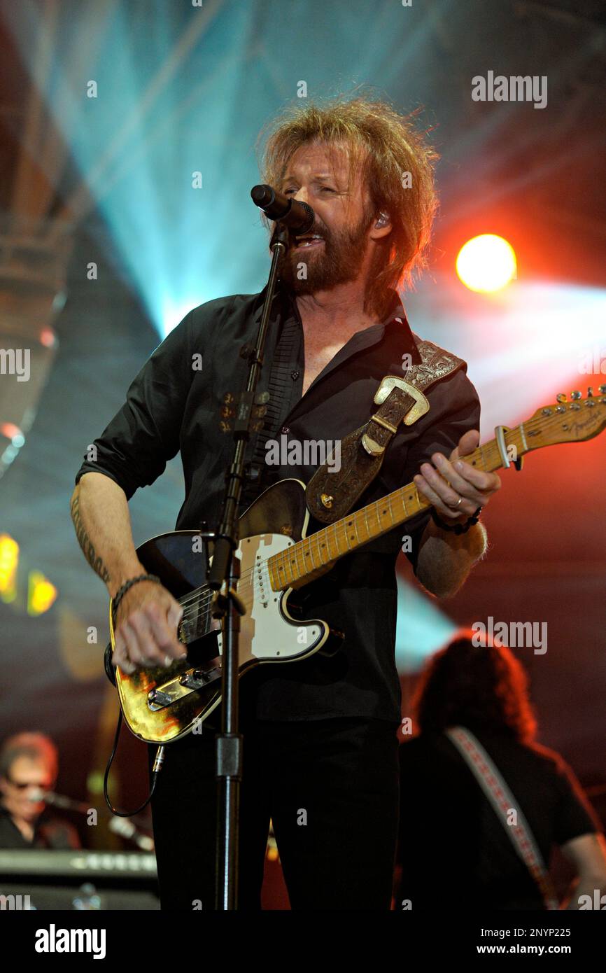 Ronnie Dunn performs during the ACM Concerts at Fremont Street ...