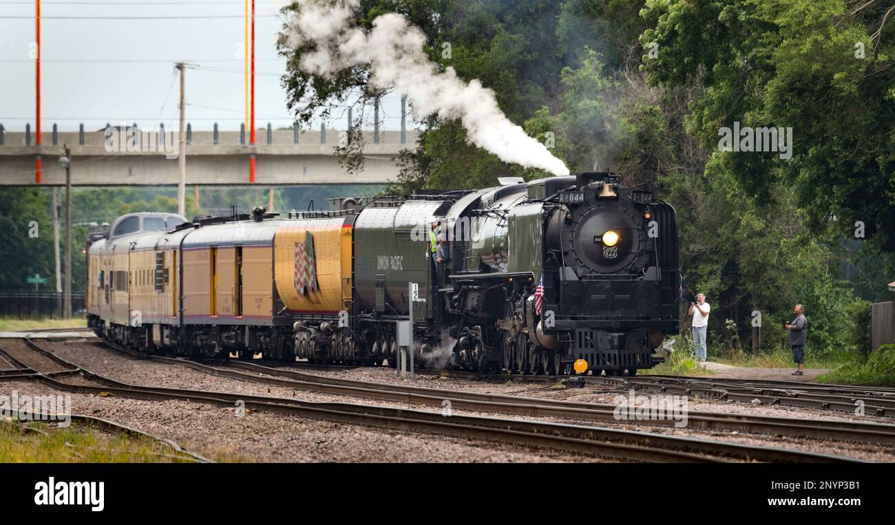Union Pacific's No. 844 steam locomotive rolls into the Union Pacific ...