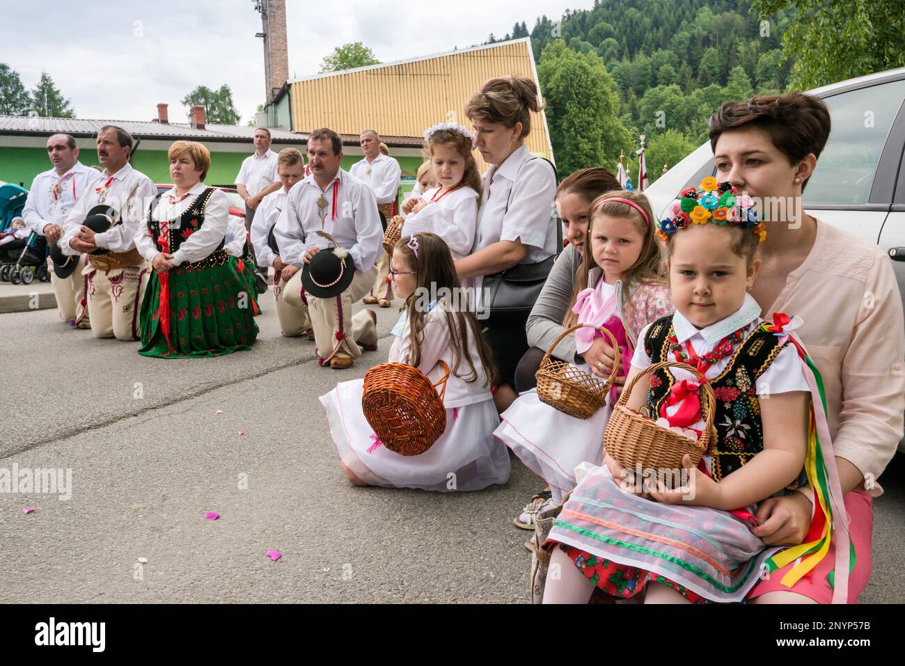 Village worshipers, children in traditional folk clothes, Corpus ...