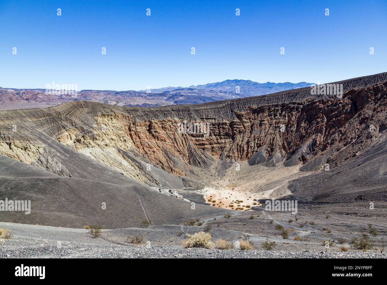 Ubehebe Crater in death valley Stock Photo - Alamy