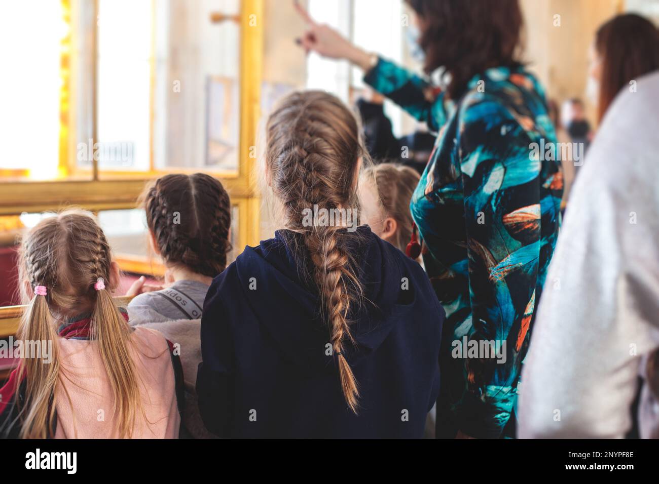 Group of kids children on excursion visit gallery museum with tour ...
