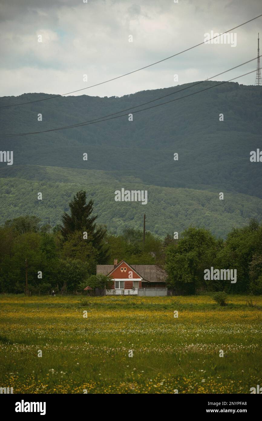 Cottage core view hi-res stock photography and images - Alamy