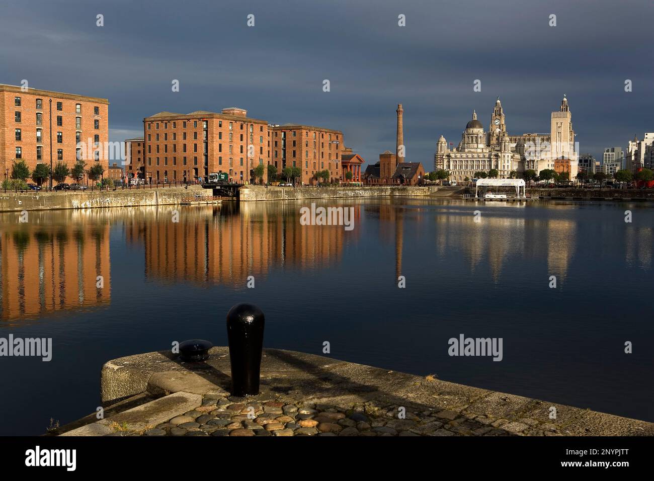 Salthouse Dock. To the right the three graces of Pier Head (the Royal ...