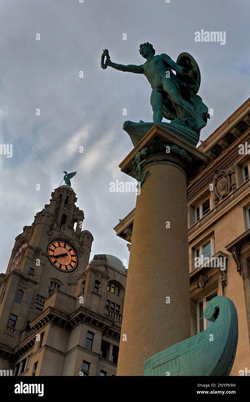 Pier Head. To the right Cunard Building and to the left the belltower ...