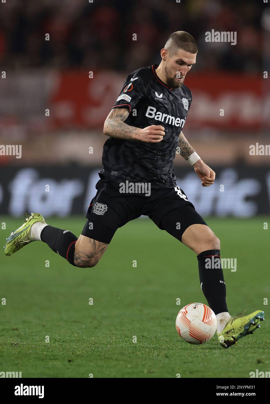 Robert andrich bayer leverkusen hi-res stock photography and images - Alamy