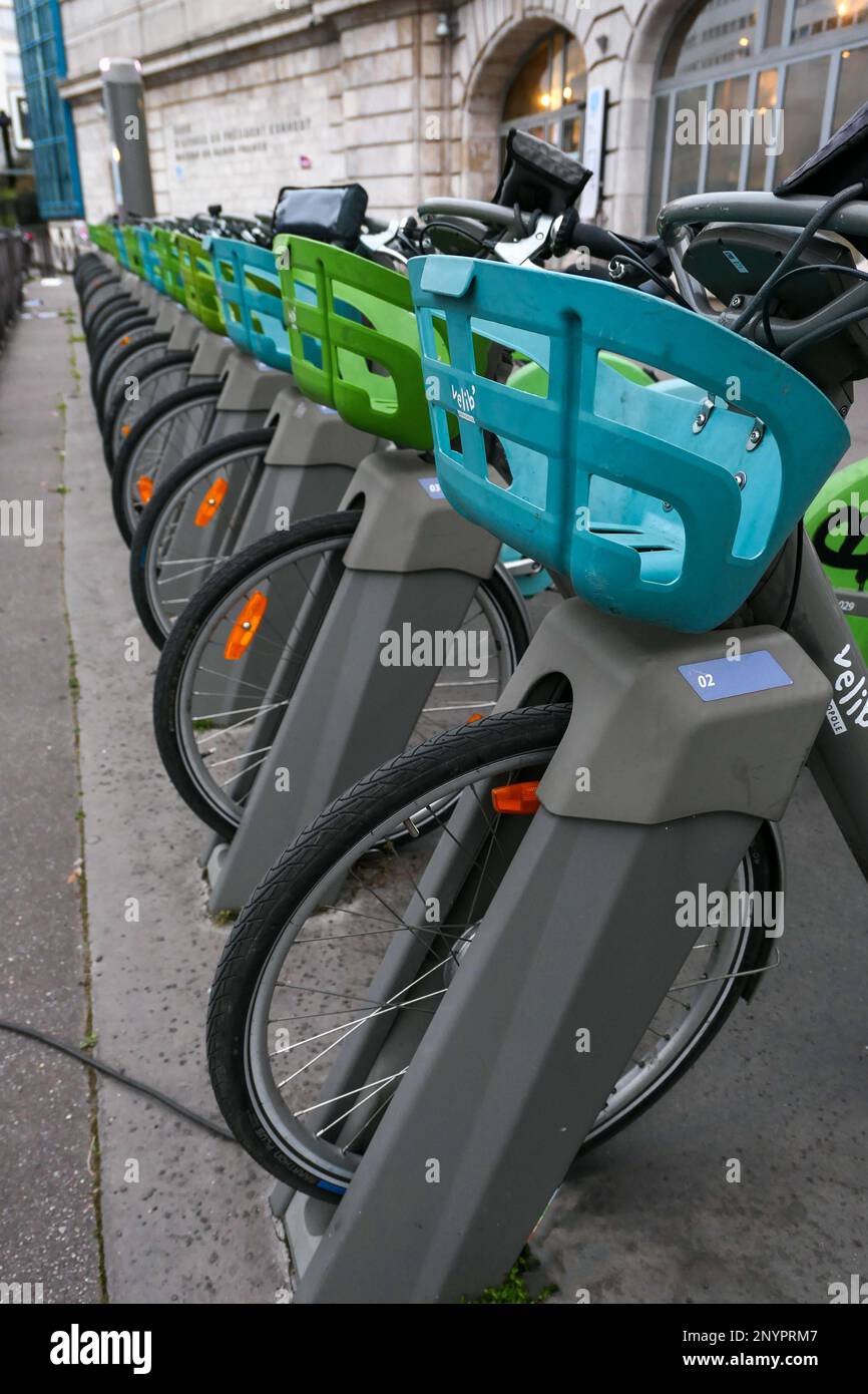 Paris, France. February 19. 2023. A row of electric bikes for self ...