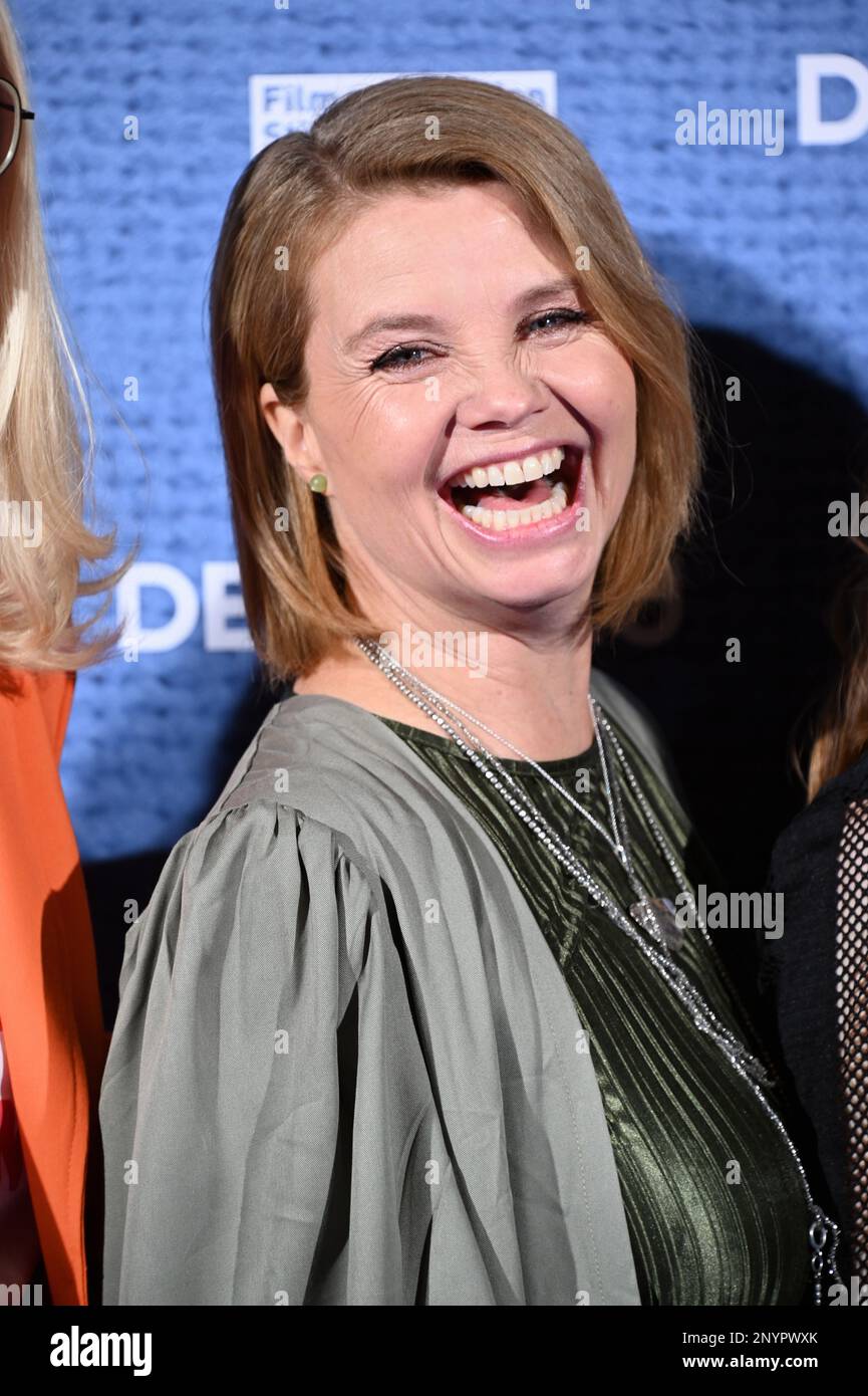 Cologne, Germany. 01st Mar, 2023. Actress Annette Frier comes to the ...