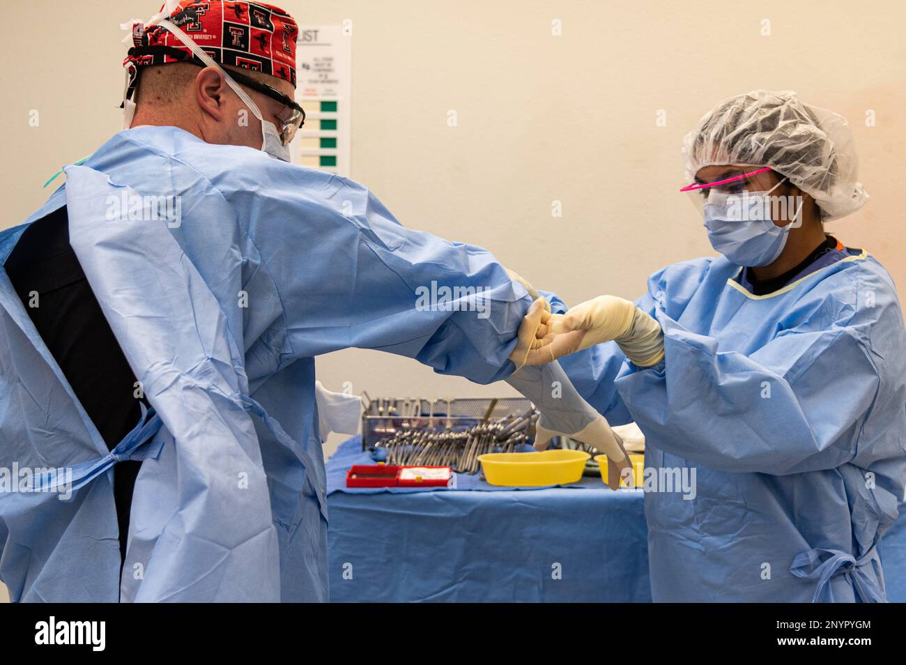 68D operating room specialist students assigned to the U.S. Army ...