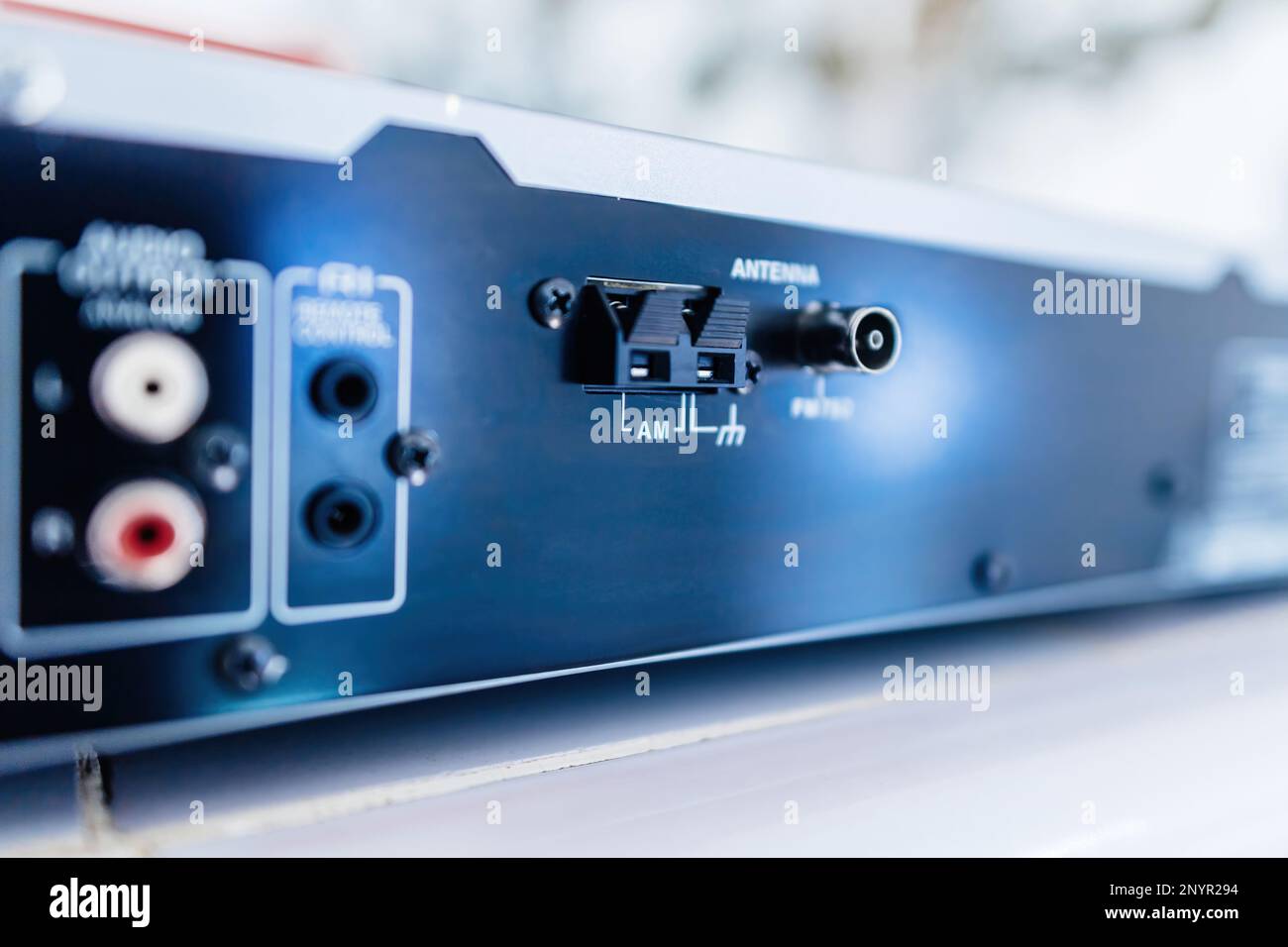 Vintage radio receiver macro hi-res stock photography and images - Alamy